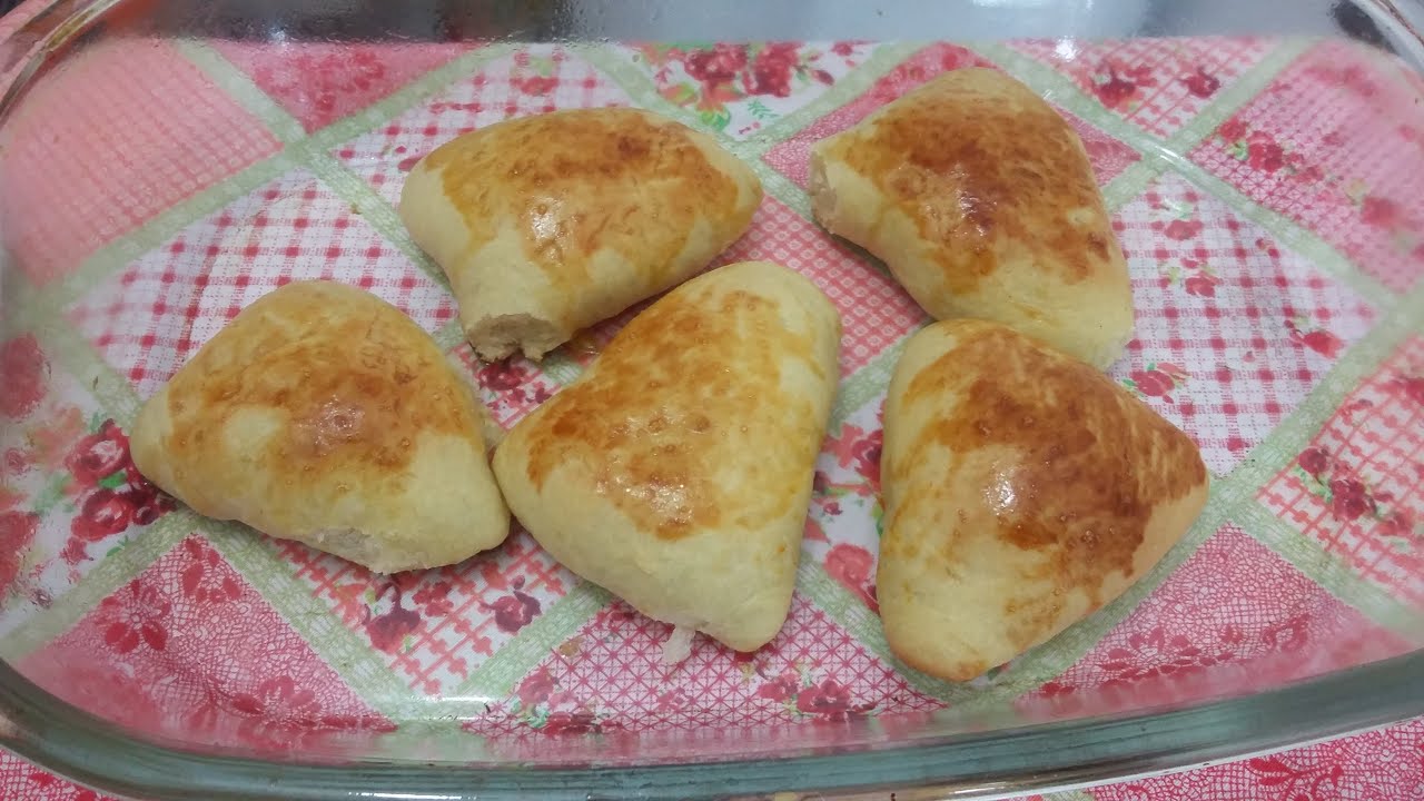 Esfiha Fechada de frango - YouTube