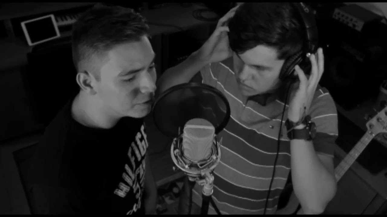 Me Voy Enamorando - Cover (Acustico) - Bryan & Carlos - YouTube