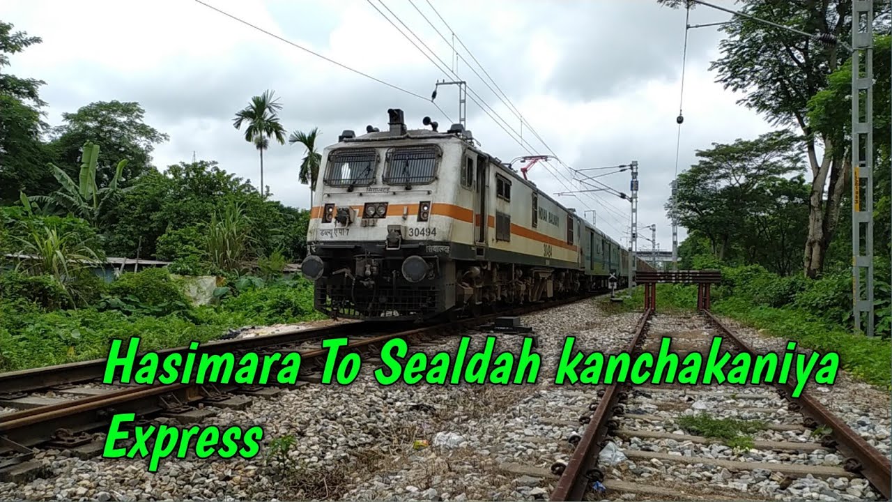 Hasimara to Sealdah kanchakaniya express train is coming to Hasimara ...