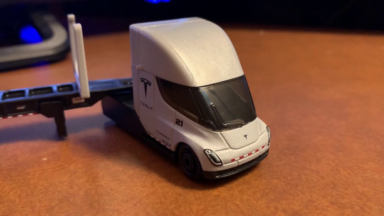 MATCHBOX CONVOY REVIEW!!! (Tesla) - YouTube
