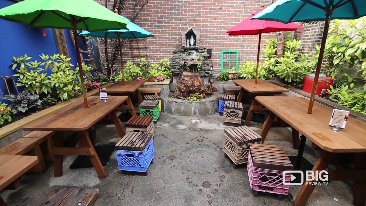 Caracas Arepa Bar Restaurant New York for Venezuelan Food and Cocktails ...