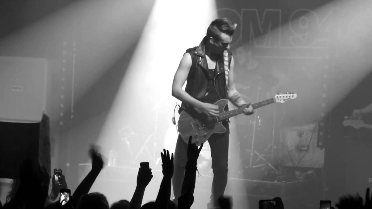 Room 94 - Tonight (Bristol O2 Academy) - YouTube