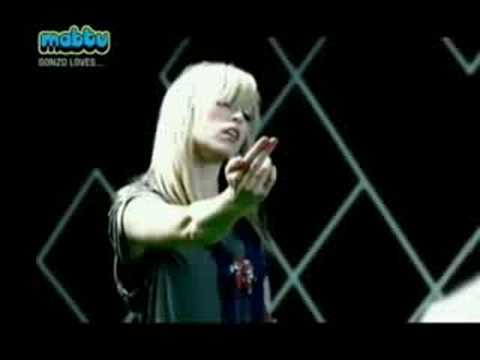 The Ting Tings - Shut Up And Let Me Go - YouTube