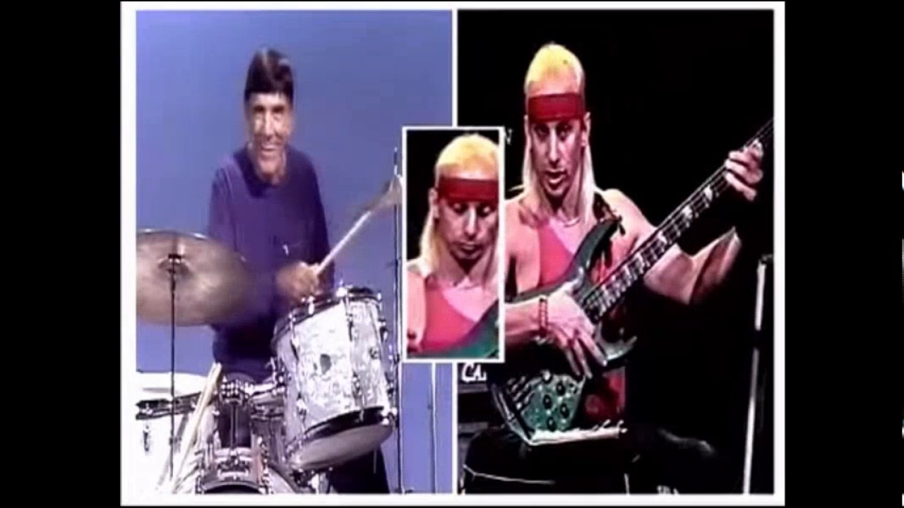 Three piece band - YouTube