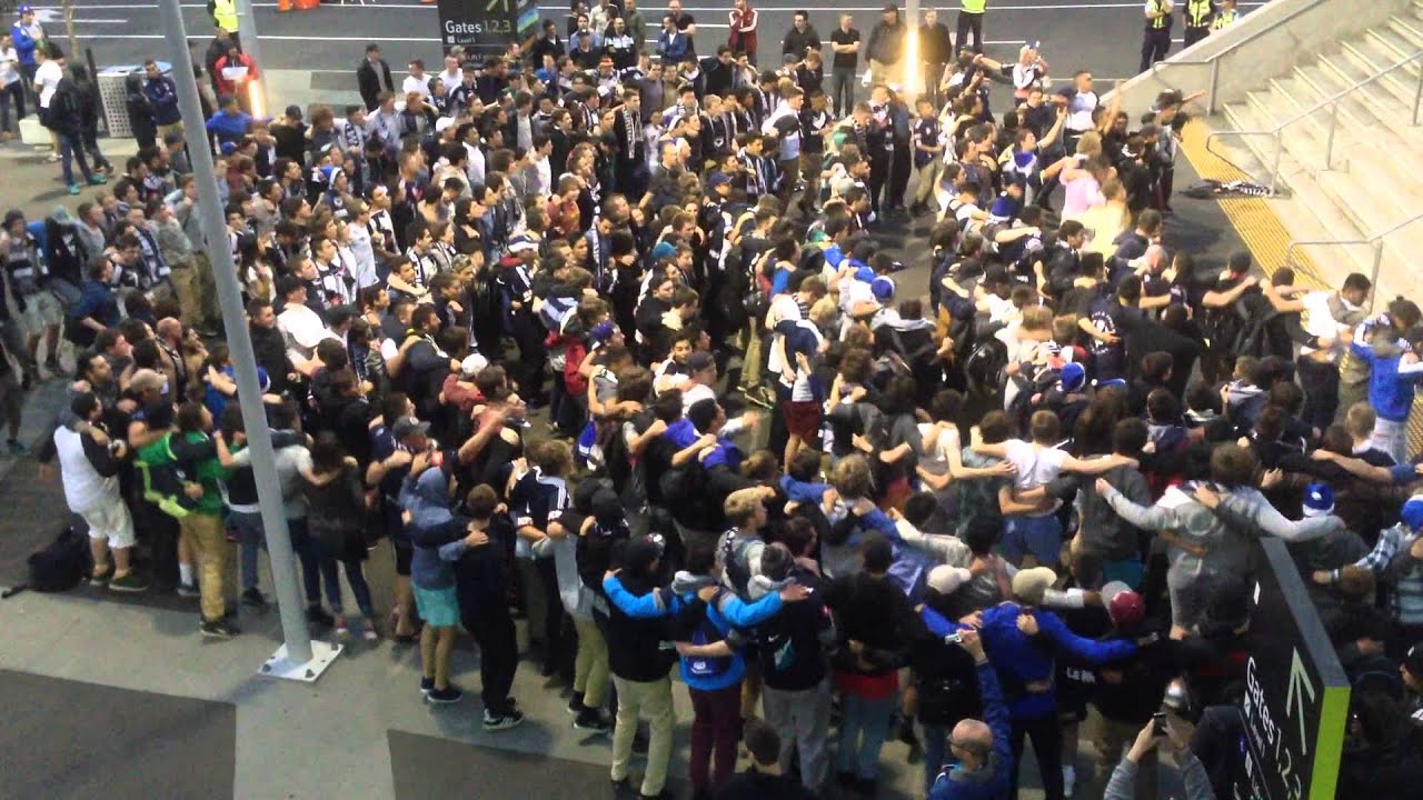North Terrace - Jump For Melbourne Victory - YouTube