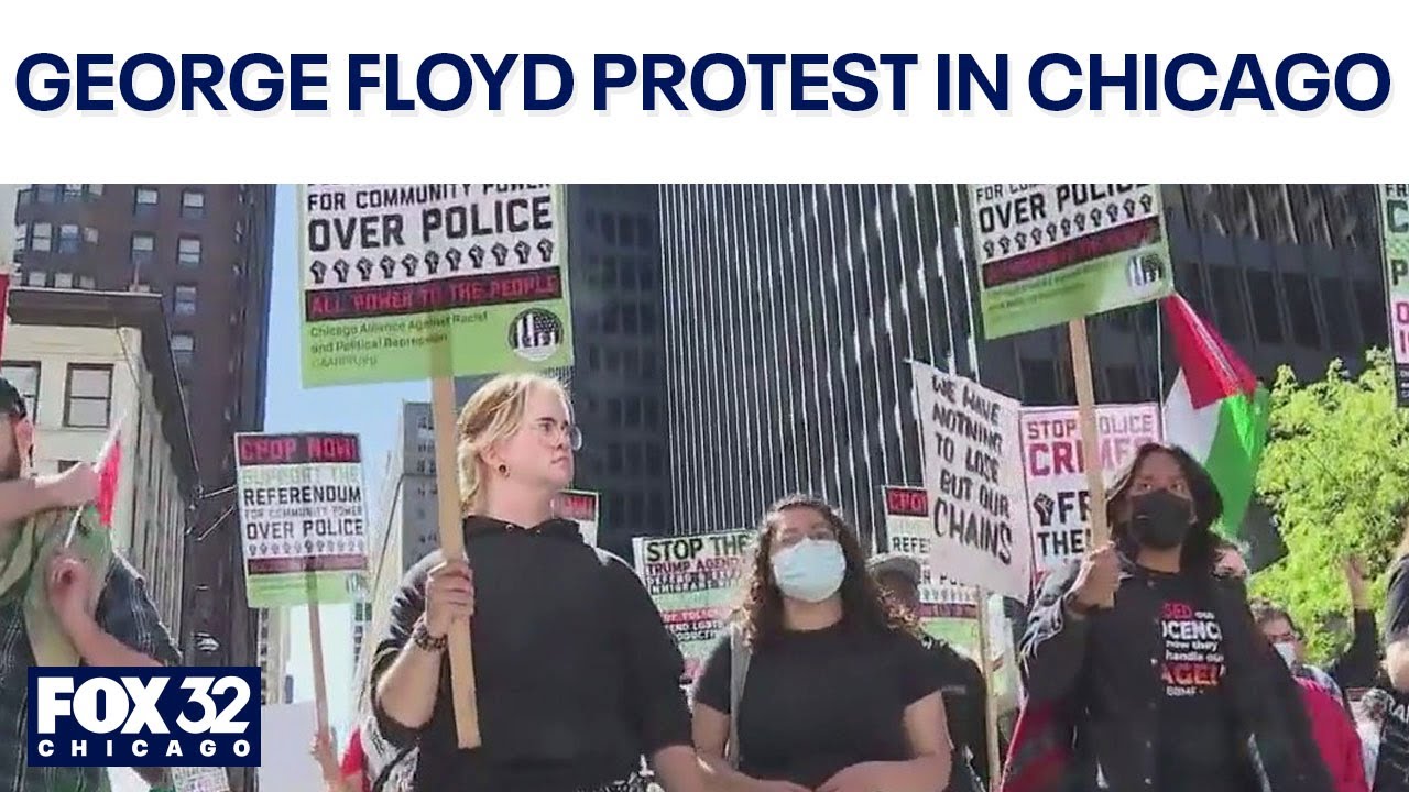 Protestors honor George Floyd with rally in Chicago - YouTube