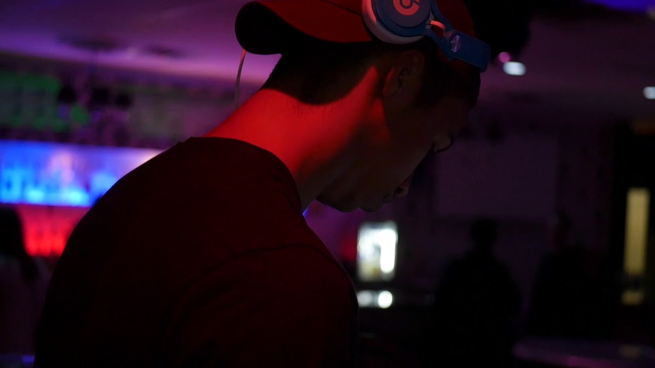 Dj Nigel Andrew at The Spot - YouTube