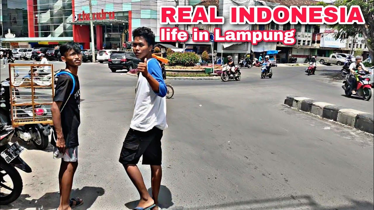 THIS IS LIFE in LAMPUNG, WALK and EXPLORE THE OLDEST AREA at CITY OF ...