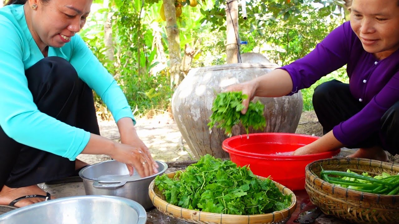 Giải Nhiệt Cơ Thể Cho Cả Nhà với Nồi Canh Khổ Qua, Những Ngày Nắng Nóng ...