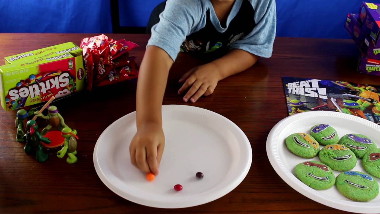 Teenage Mutant Ninja Turtles Skittles Experiment - YouTube