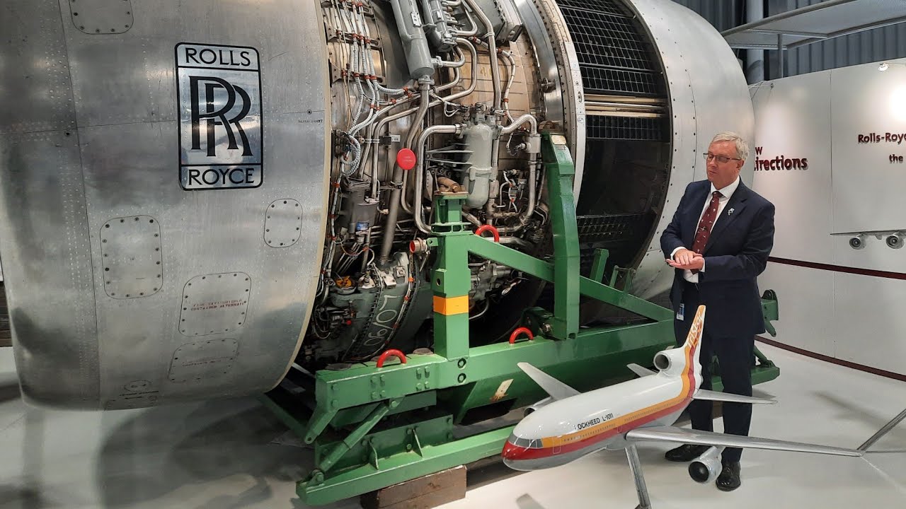 My experience at Rolls-Royce (Work experience +museum tour) - YouTube