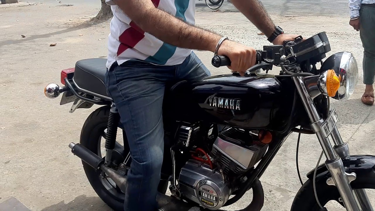 Yamaha rx135 fully modified into cafe racer in pind35 - YouTube