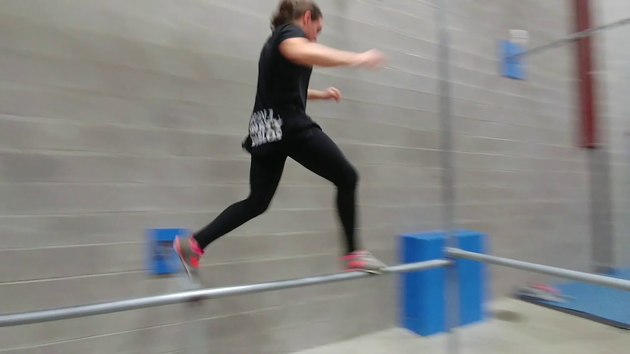 Tamila - Woman Parkour Athlete - YouTube