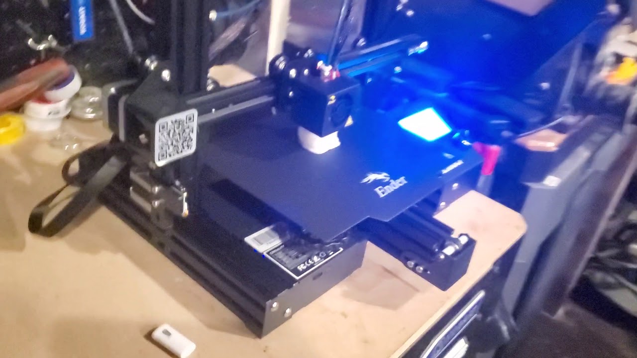 Ender 3 Pro first print tips and tricks... - YouTube