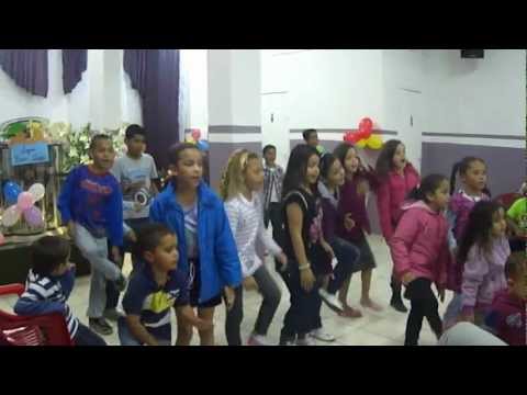Grupo Ovelhinhas do Rei...Louvando \