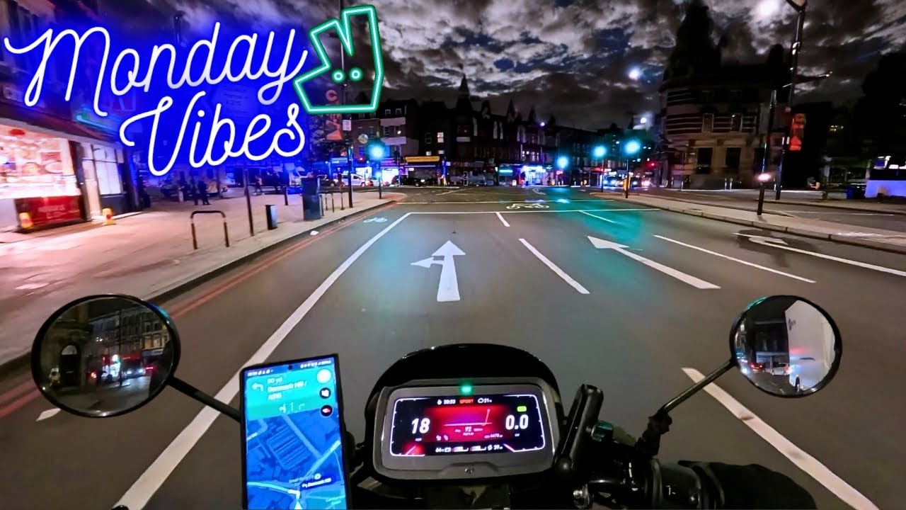 A Relaxing Monday Night Delivering Deliveroo - Riders Thought I Quit ...