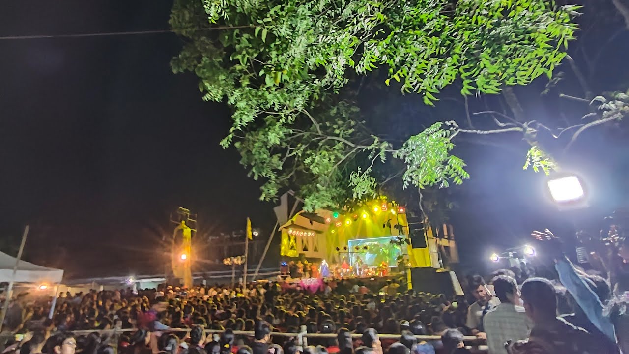 Ejak Barohkhune Zubeen Garg program Bijoynagar - YouTube