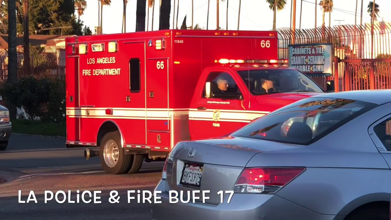 Lafd rescue 66 (reserve) responding - YouTube
