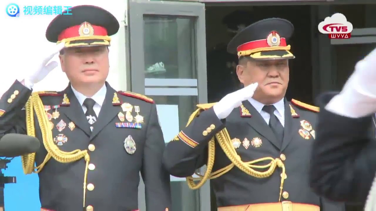 Mongolian Police Day Parade 2015 蒙古2015年民警节检阅 - YouTube