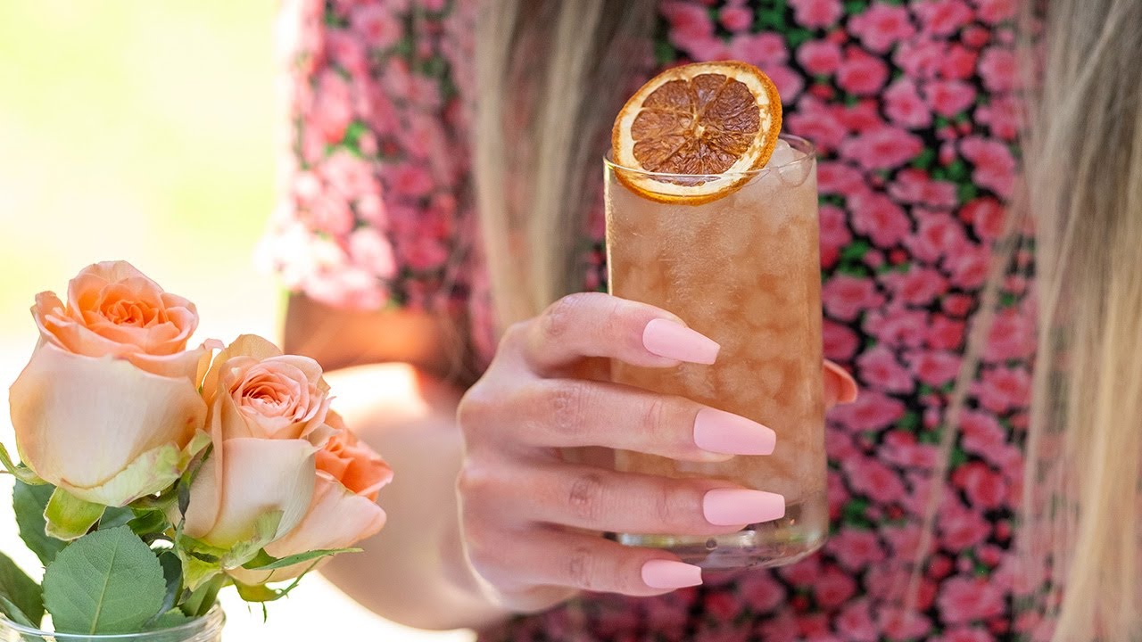 How to make Shaker & Spoon's Summer Bloom cocktail - YouTube