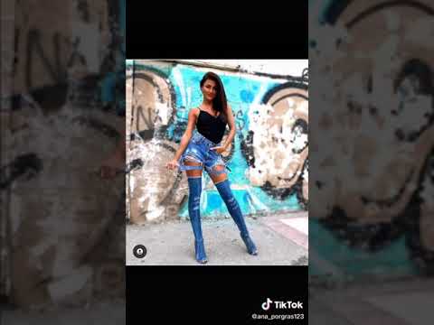 Elena marin concurenta de la survivor romania ! 😇😊😆😊☺