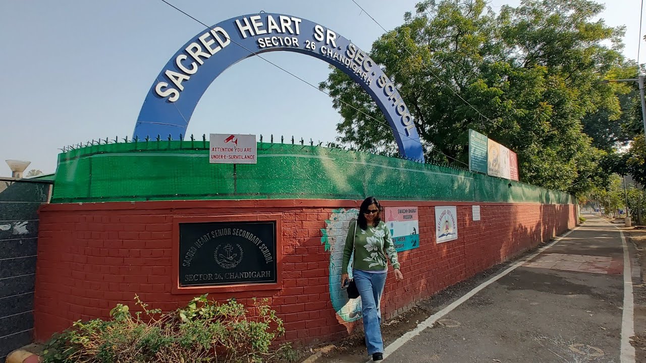 Sacred Heart : alma mater forever, sacred for parents too - YouTube