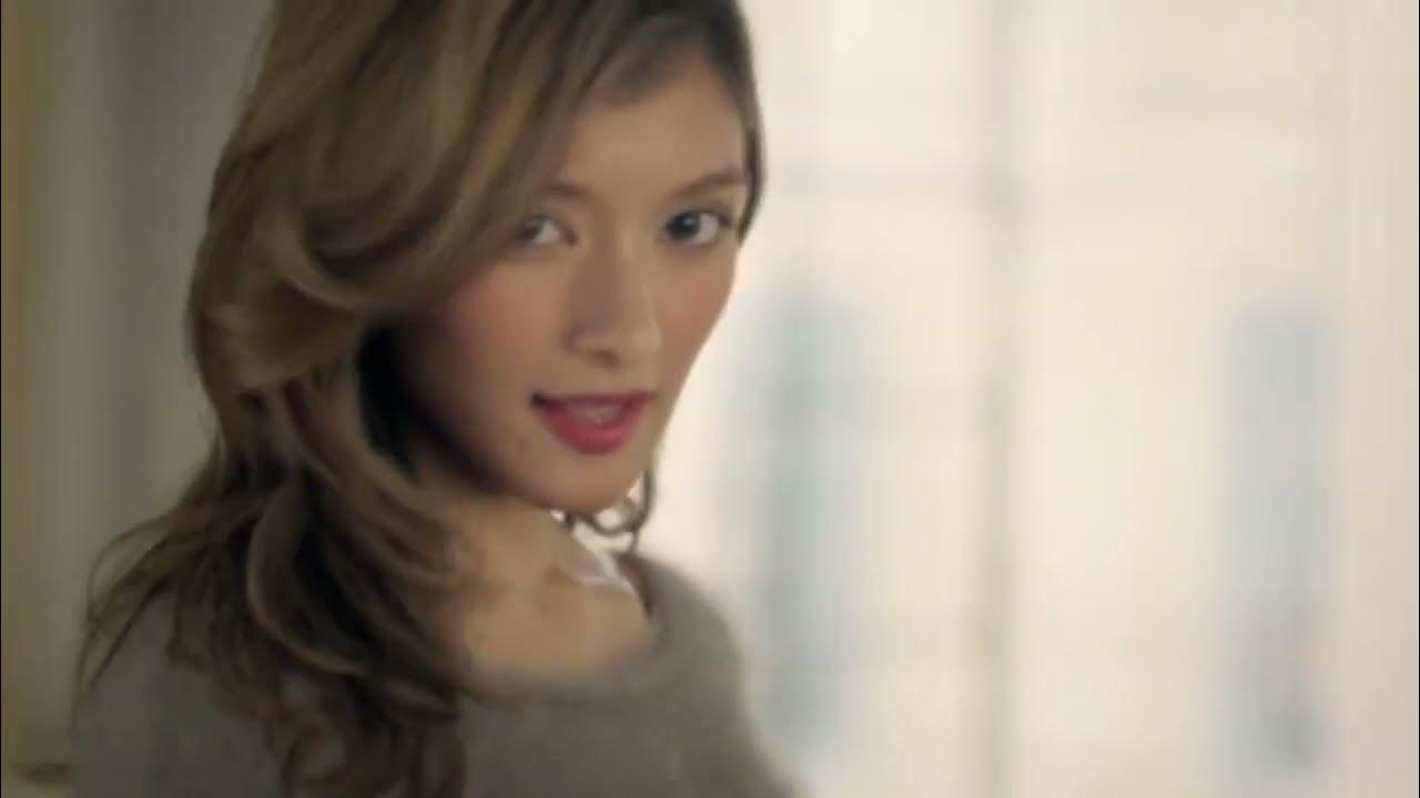 CM KOSE New Lip & Cheek ローラ - YouTube