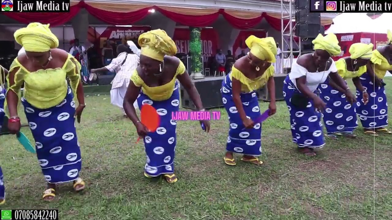 IJAW LADIES DANCE TO IZON-EBI MUSIC | IJAW MUSIC AND IJAW DANCE - YouTube