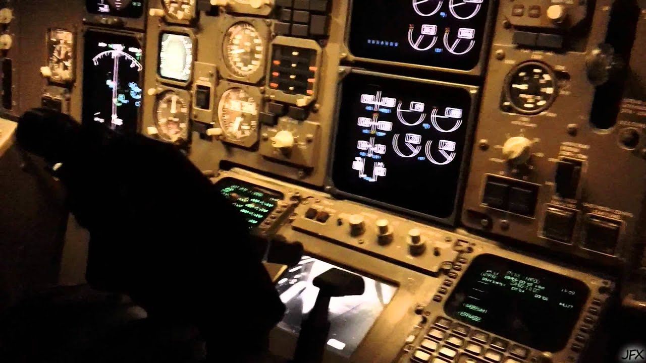 From The Cockpit - Boeing 767-300 - YouTube