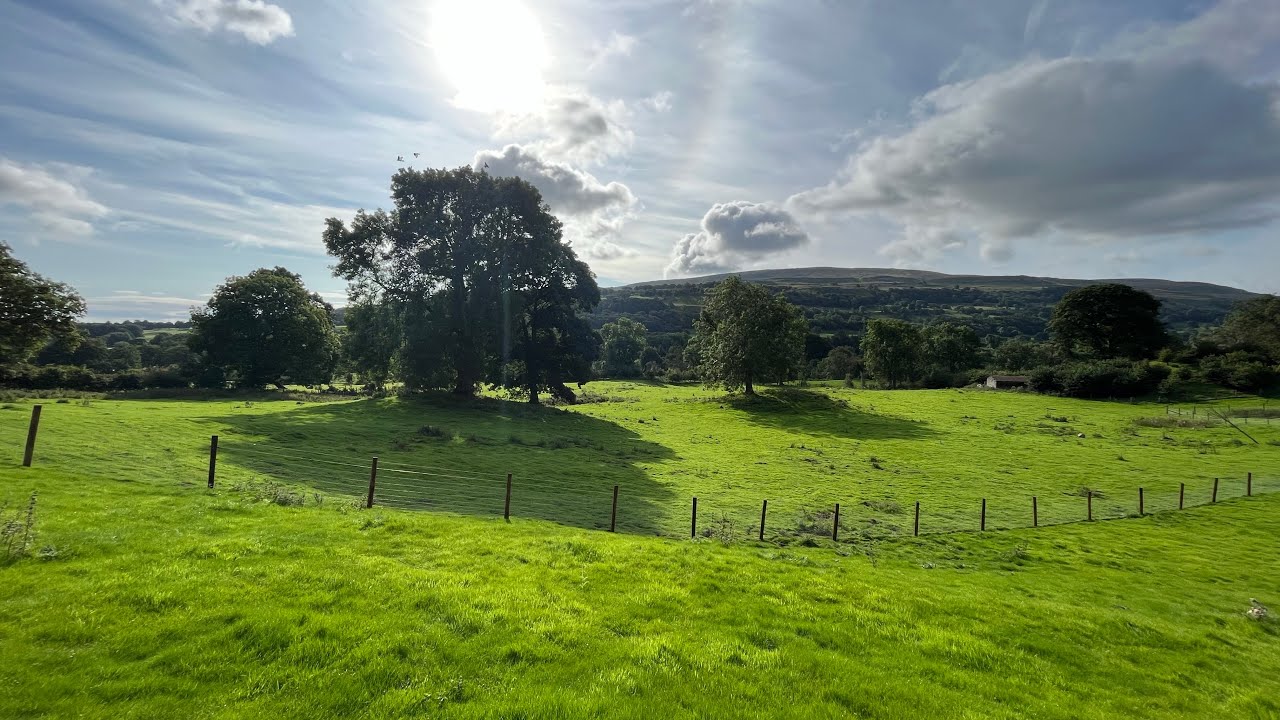 Aysgarth falls, Castle Bolton circular walk - YouTube