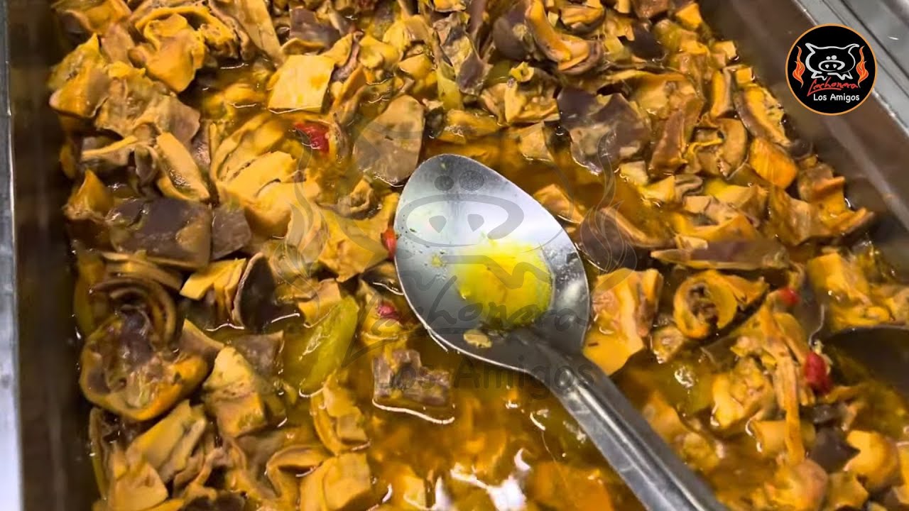 Gandinga | Lechonera Los Amigos 🐷 - YouTube