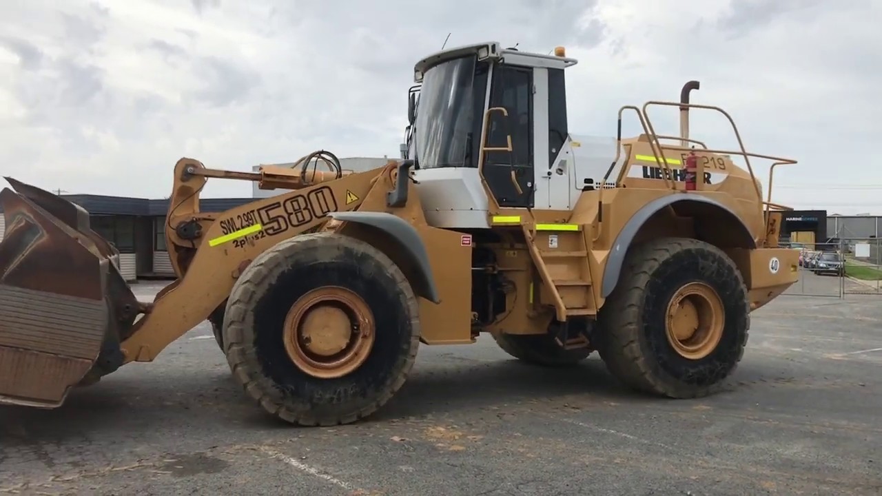 2004 Liebherr L580 Wheel Loader (2) - YouTube