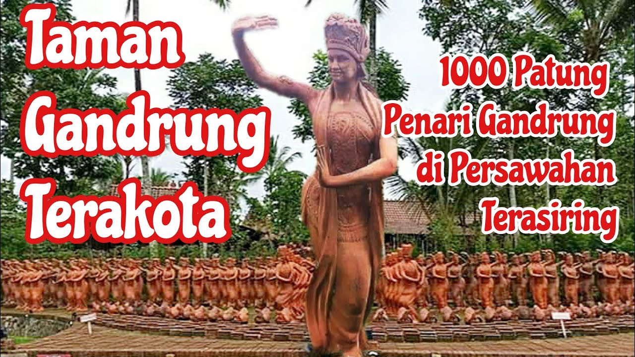 Taman Gandrung Terakota, Etalase 1000 Patung Gandrung Di Persawahan ...