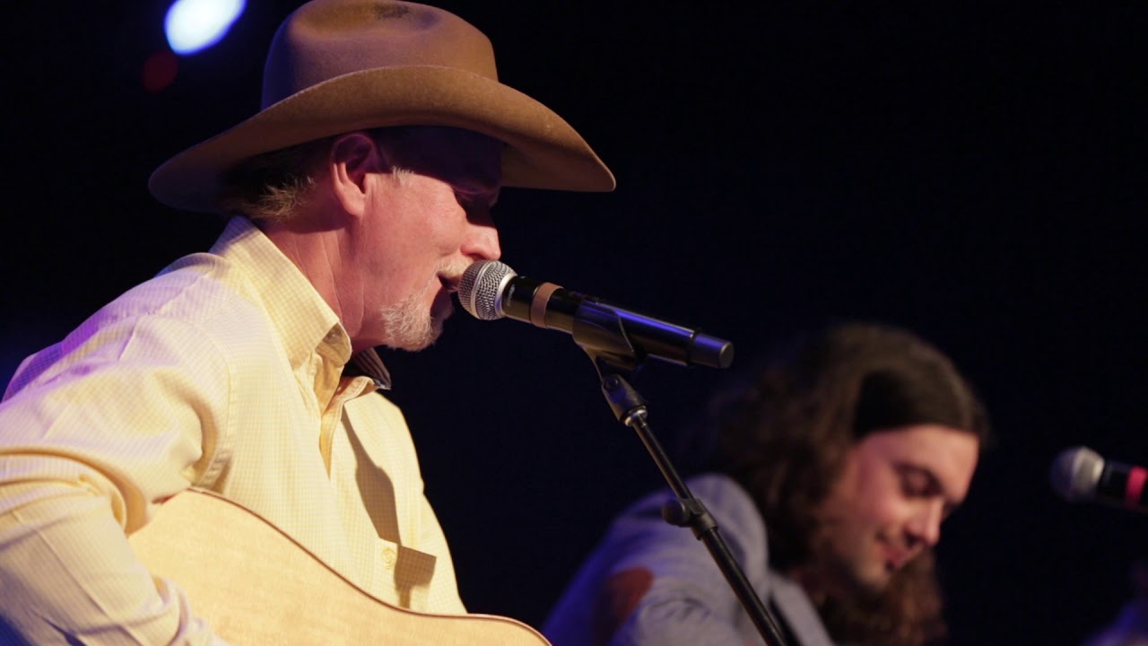 Wynn Varble - Mom (Live at The Factory at Franklin) - YouTube