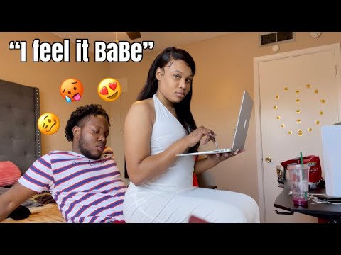 SITTING ON MY BOYFRIEND LAP TO SEE HOW HE REACTS!!