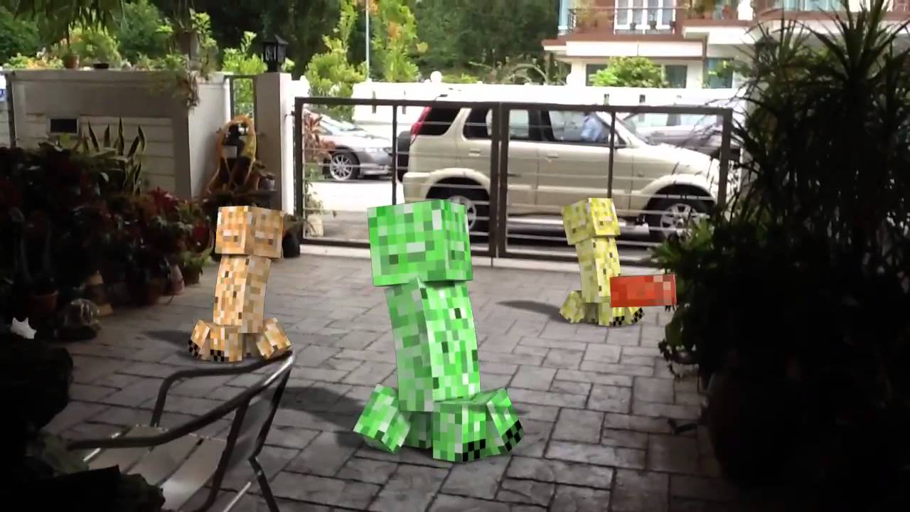 Minecraft Creepers IN REAL LIFE! (Short) - YouTube