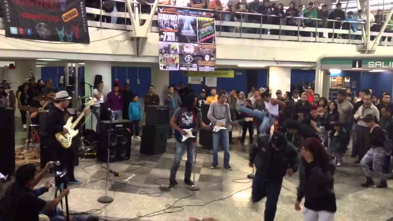 CANEZA BAND METRO SAN LÁZARO - YouTube