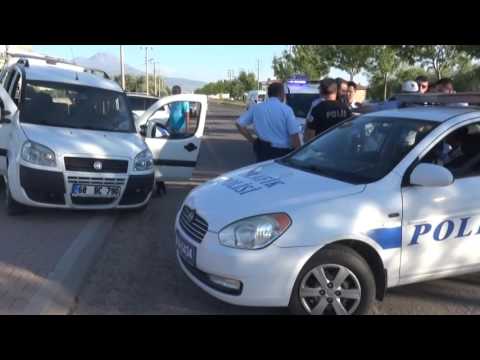 POLİSİN DUR İHTARINA UYMADI KAZA YAPTI AKSARAY YENİGÜN GAZETESİ