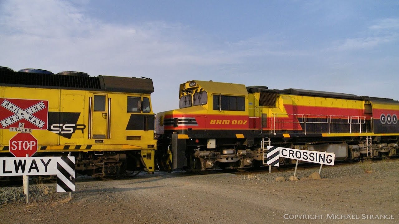 SSR Light Locomotives At Railway Level Crossing - PoathTV Australian ...