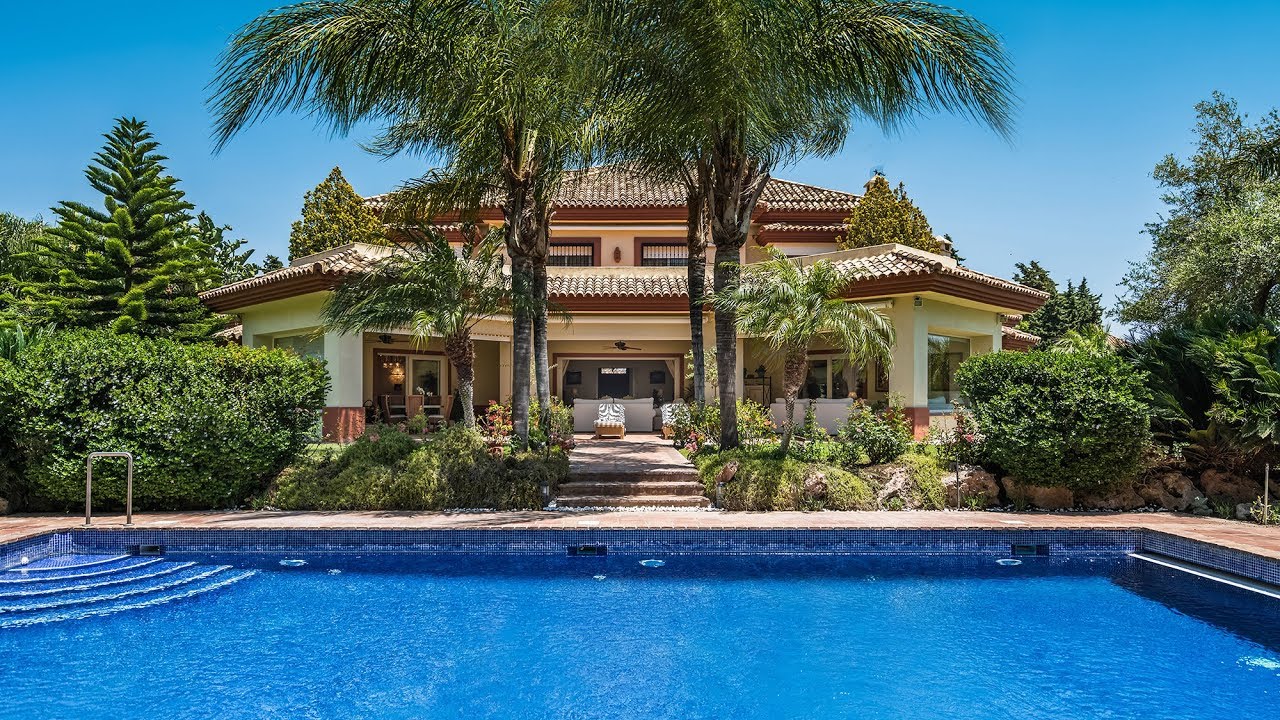 Luxury Villa next to the sea in Guadalmina Baja, Marbella, Spain ...