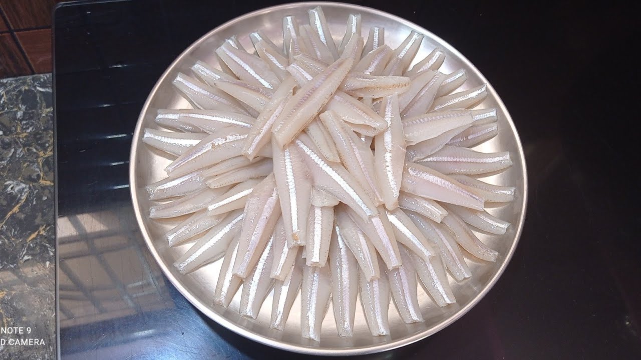 పచ్చి నెత్తళ్ళు ఇగురు👉ఇలా ఒక్కసారి చేసి తిన్నారంటే మళ్ళీ తినాలి ...