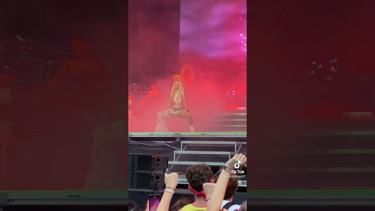 Doja cat dancing - YouTube