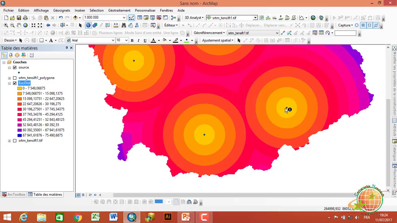Distance euclidienne | ArcGIS - YouTube