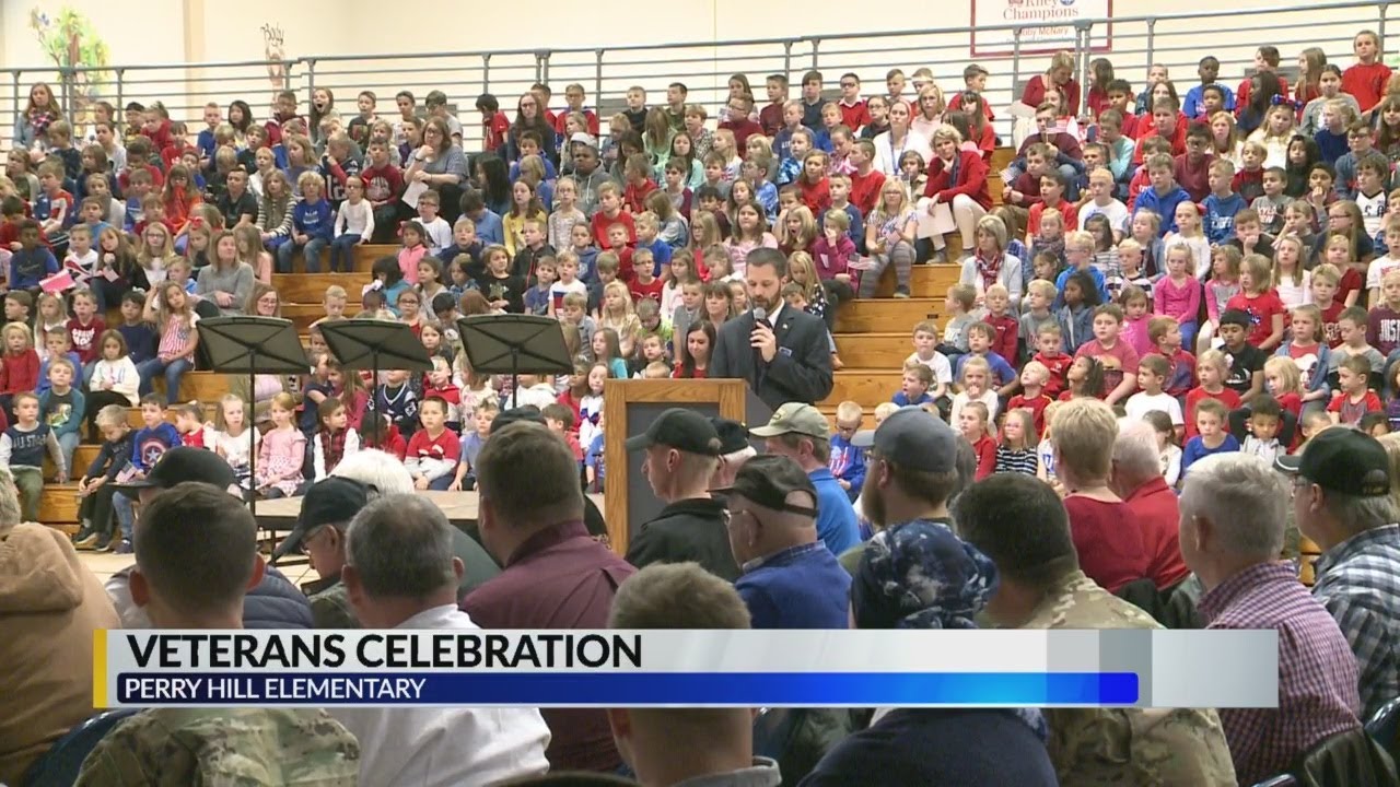 Perry Hill Elementary honors veterans - YouTube