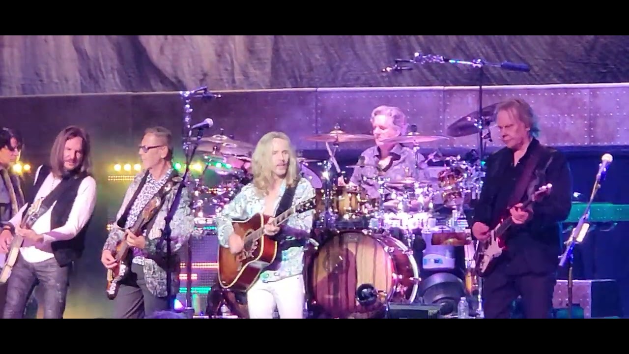 Fooling Yourself by Styx at The Saenger Theatre in Mobile Alabama 4/20 ...