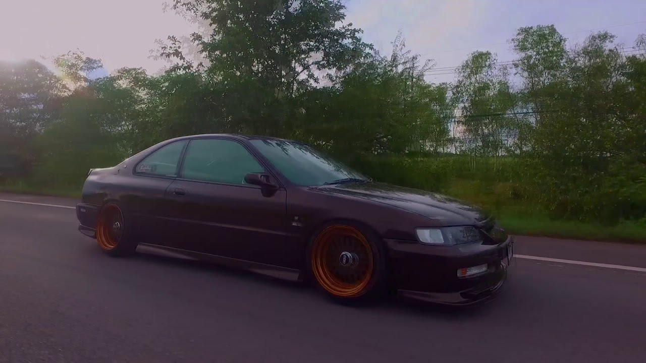 Accord Coupe CD8 Sir - YouTube