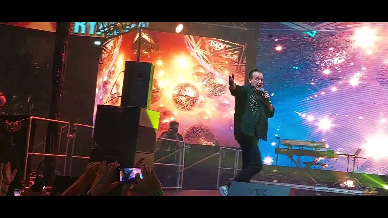 Ryan Paris - Discoteca '80 Cluj Napoca 2023 - YouTube