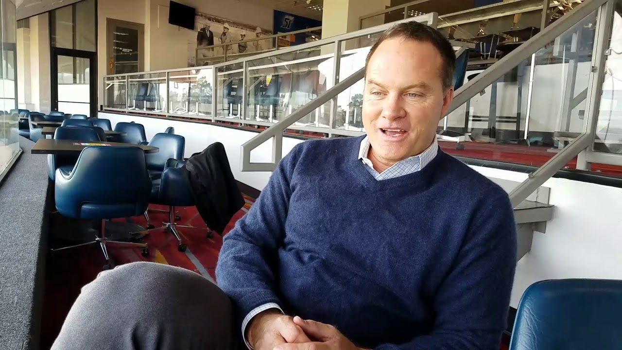 Lights FC coach Eric Wynalda lost his home in California wildfire - YouTube
