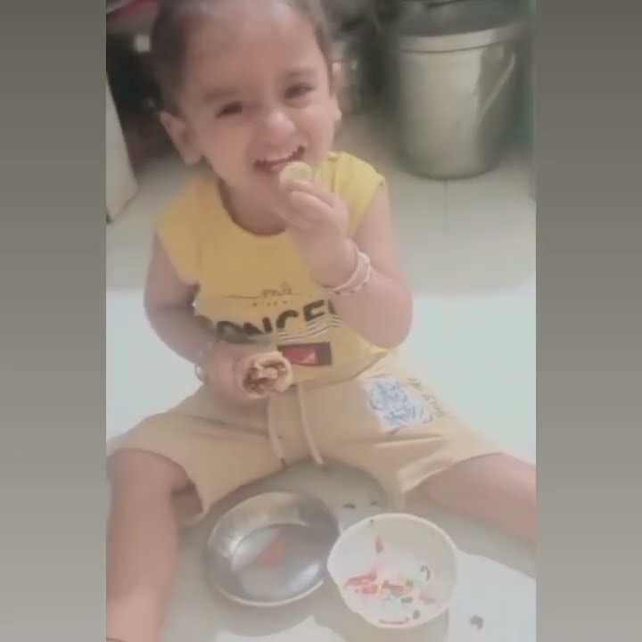 ## shaakal ## kitna bhi khaye ## ajib janwaar h ## babu ## love ...