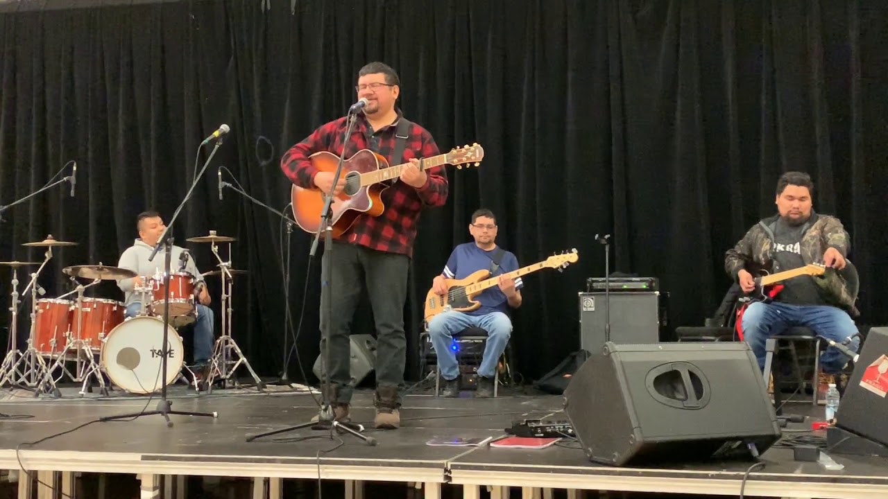 “Medley: Worthy of it all and Cree Hymns” by Samuel S. Mianscum - YouTube